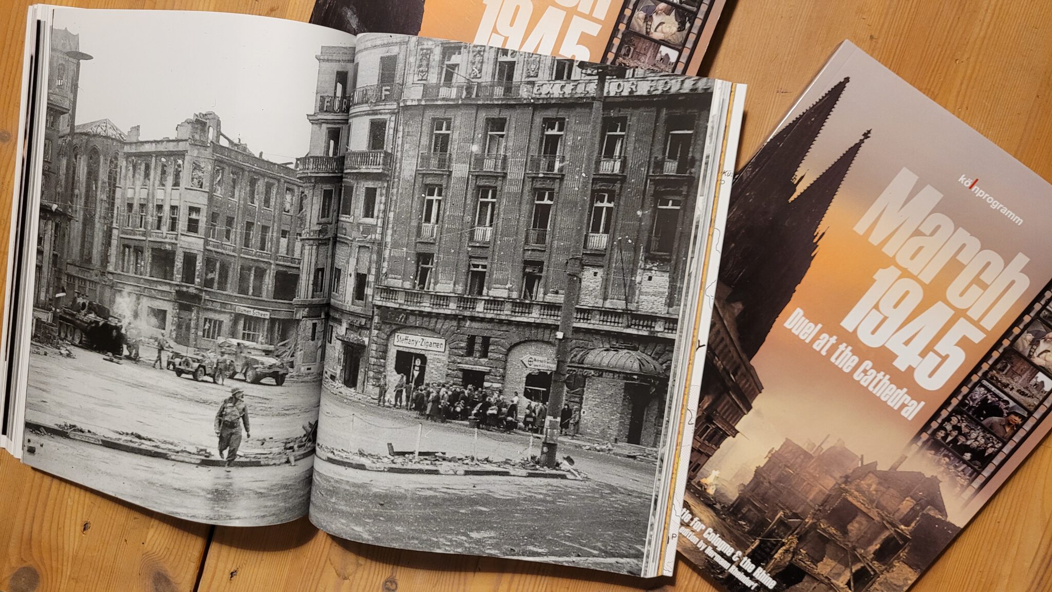 March 1945 - Duel at the Cathedral: US troops battle for Cologne and ...